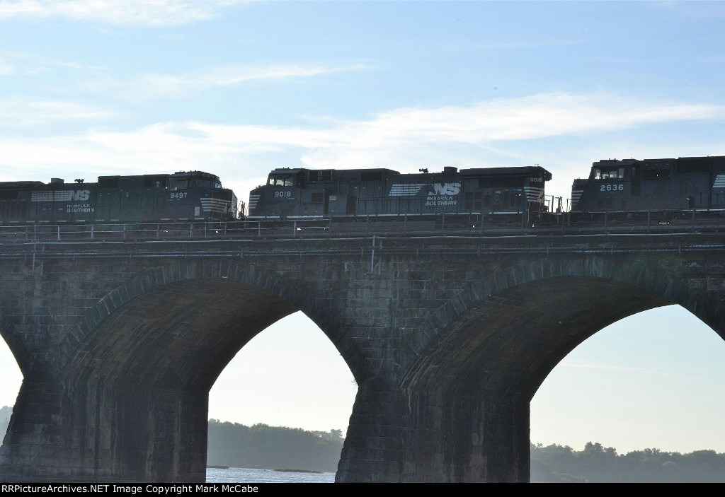 NS HH46 with lite power from Enola Yard to Harrisburg Yard.